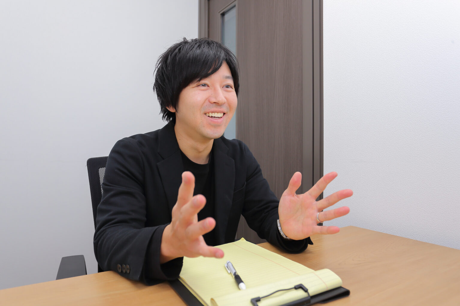 VUCAの時代を共に駆け抜ける伴走者として、経営者の夢や願いを形作るサポートを – 社労士名鑑（社会保険労務士インタビューメディア）